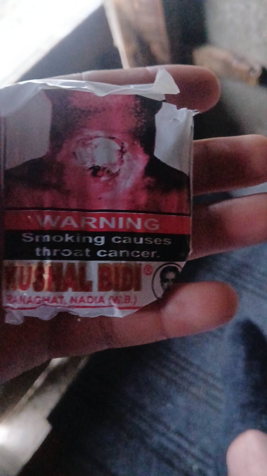 WARNING Smoking causes throat cancer. KUSHAL BIDI RANAGHAT, NADIA (WB)..